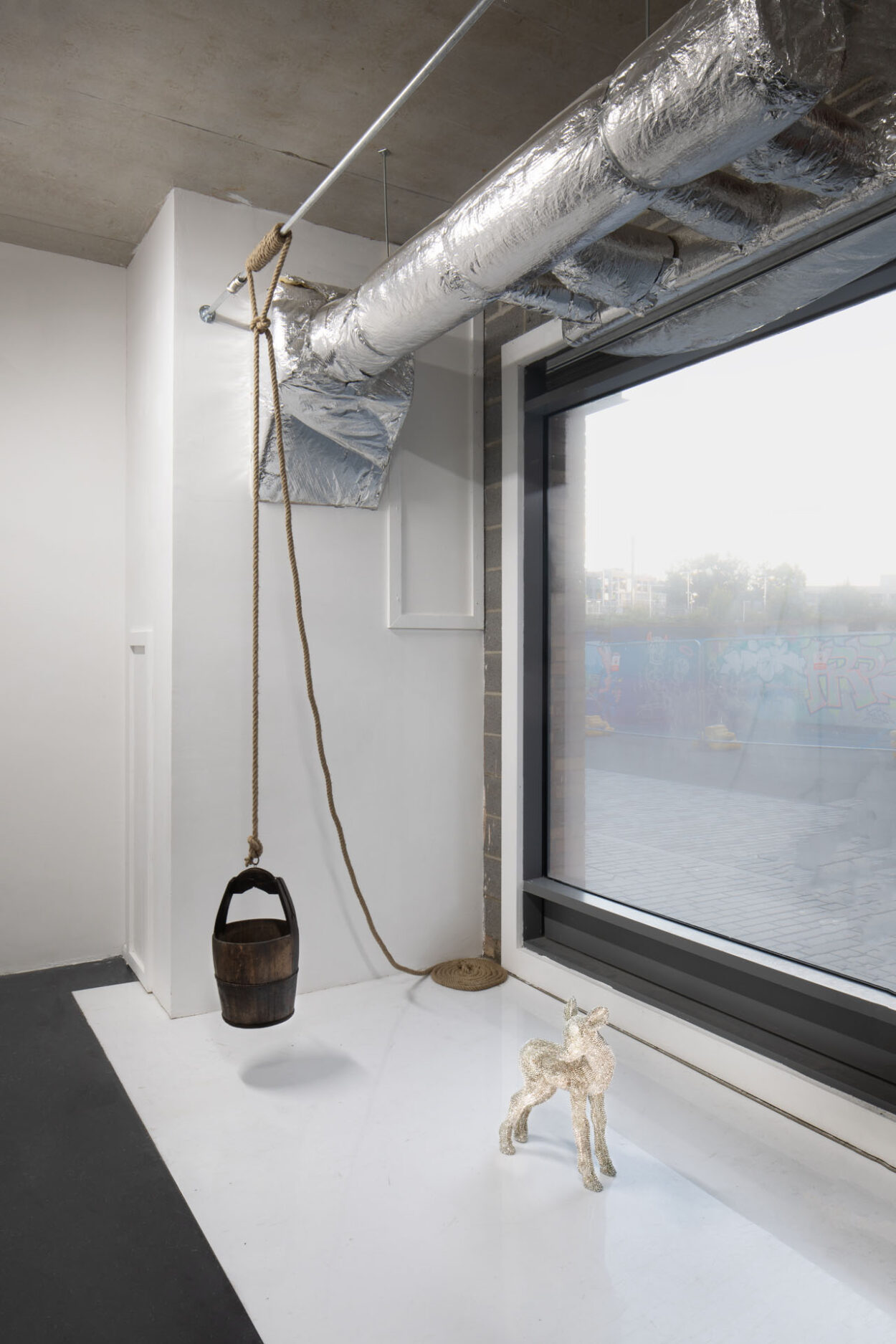 THE TREASURE INSIDE YOUR CHEST — Lily Bloom @Shipton, London – OFLUXO